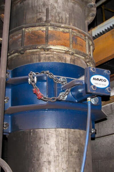 Pipe and Chute Vibrator - Pneumatic or Electric | NAVCO